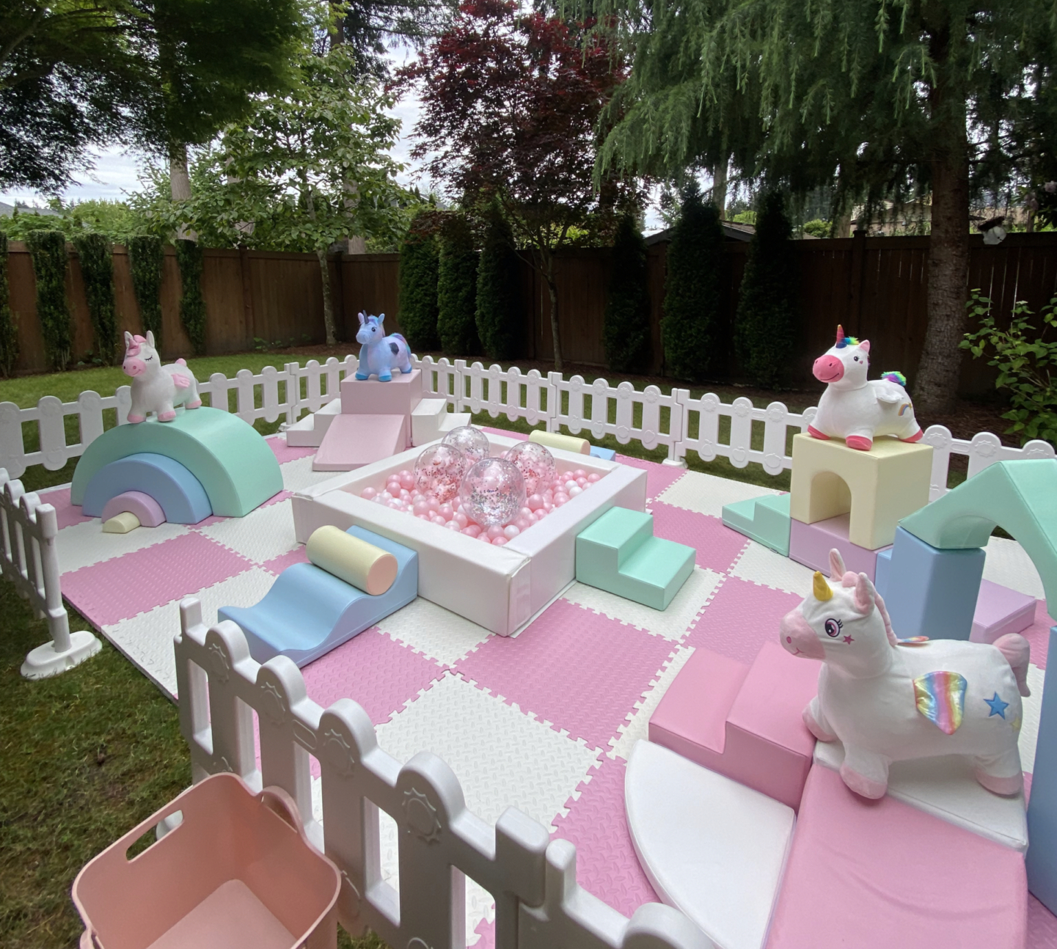 Soft Play, Bounce House Packages & More | Party Baby Seattle